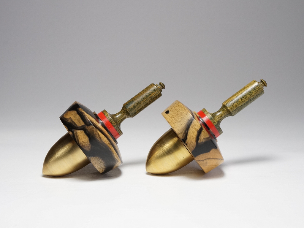 spinning tops | small series spinning tops