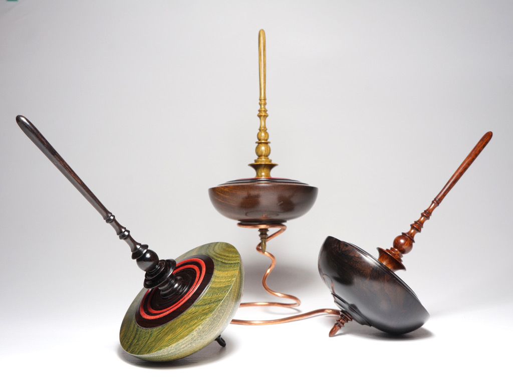 spinning tops | small series spinning tops